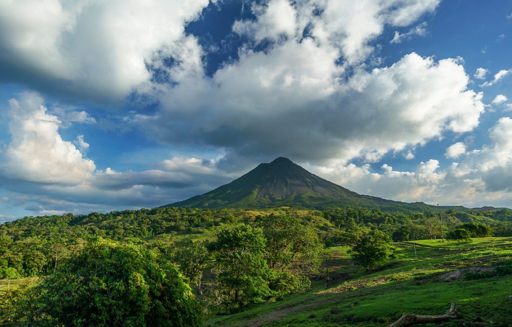 Top 5 Small Towns to Soak in the Culture of Costa Rica | SIXT rent a ...