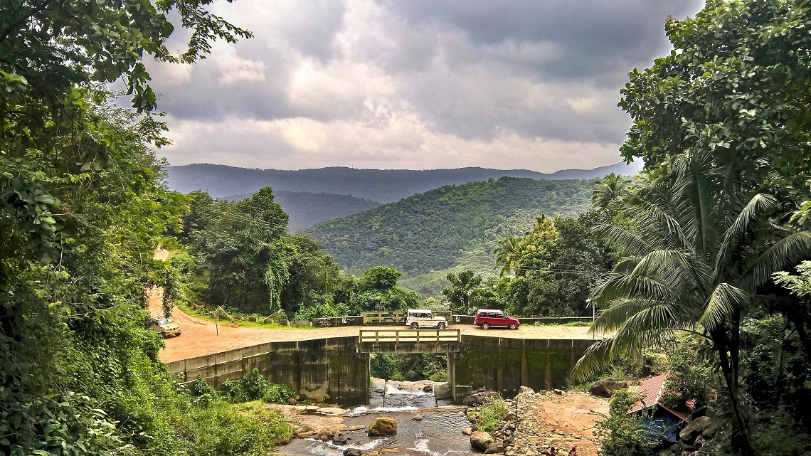 Driving in India: Driving Tips and Road Rules from SIXT